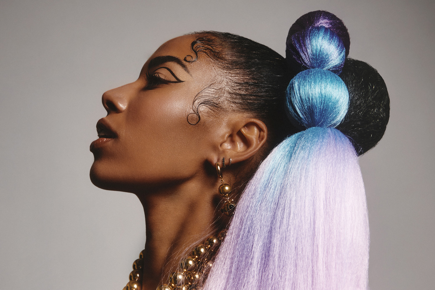 Lady Bubbles Collection by María Montes for Manuel Mon Estilistas